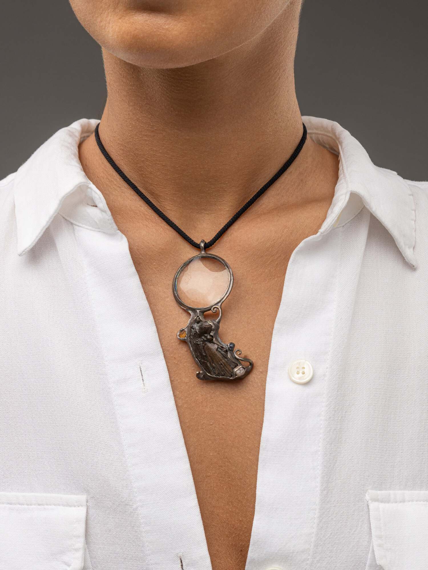 Подвеска, серебро, 925 проба, оксидирование, сапфир, стекло, гранат