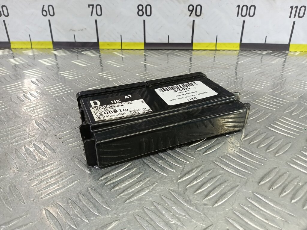 Блок управления Б/У для SUBARU Tribeca WX (2004—2007) 88281XA300