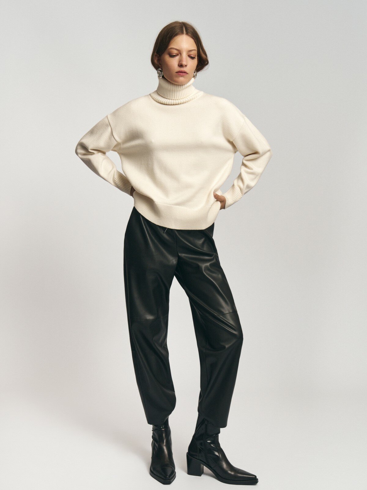 Брюки классические