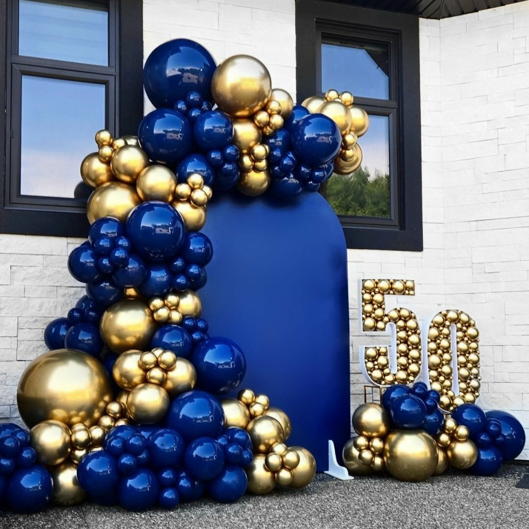 Фотозона из шаров «Синий шик»