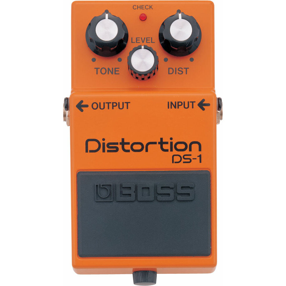 BOSS DS-1 педаль гитарная Distortion, портативная, питание от батареек, цвет оранжевый