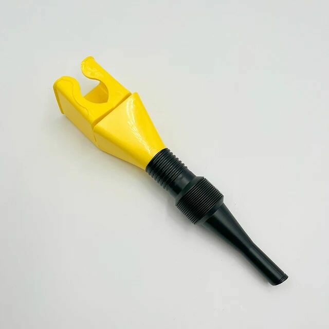 Насадка непроливайка для канистры — складная воронка заправочная с гибким наконечником для масла и топлива, красная
