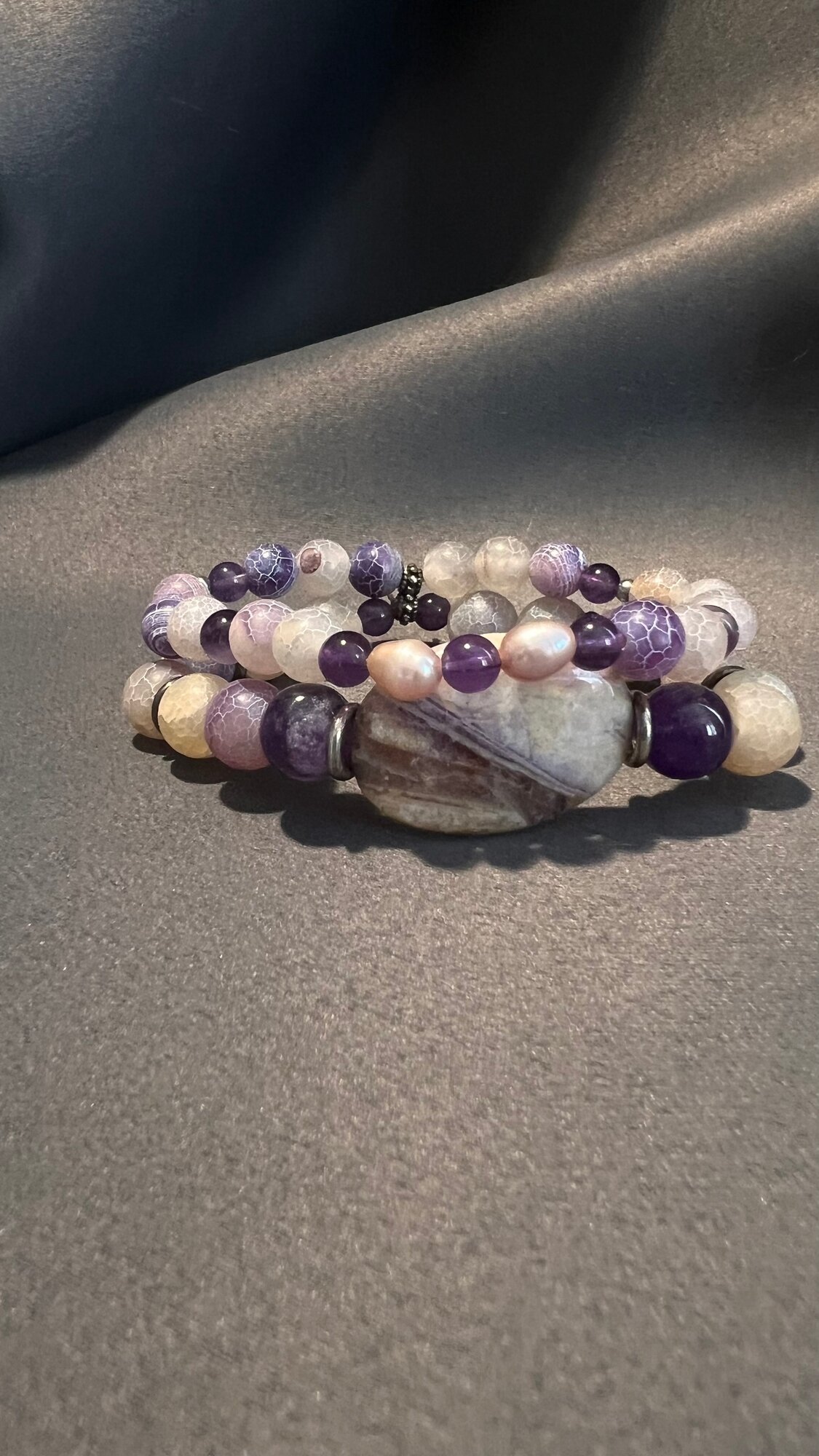 Набор браслетов, жемчуг пресноводный, агат, аметист