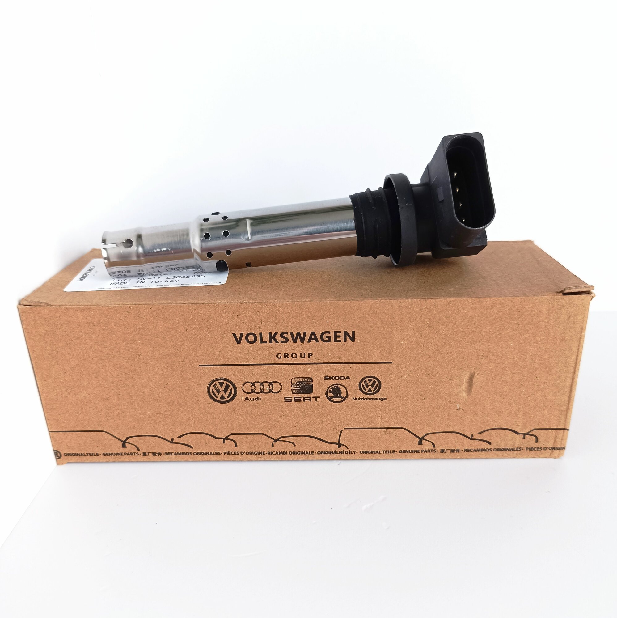 Катушка зажигания VAG 036905715F Audi A3/A1, VW Tiguan/Polo/Passat, Skoda Fabia/Octavia/Yeti, Seat Ibiza/Altea и др.