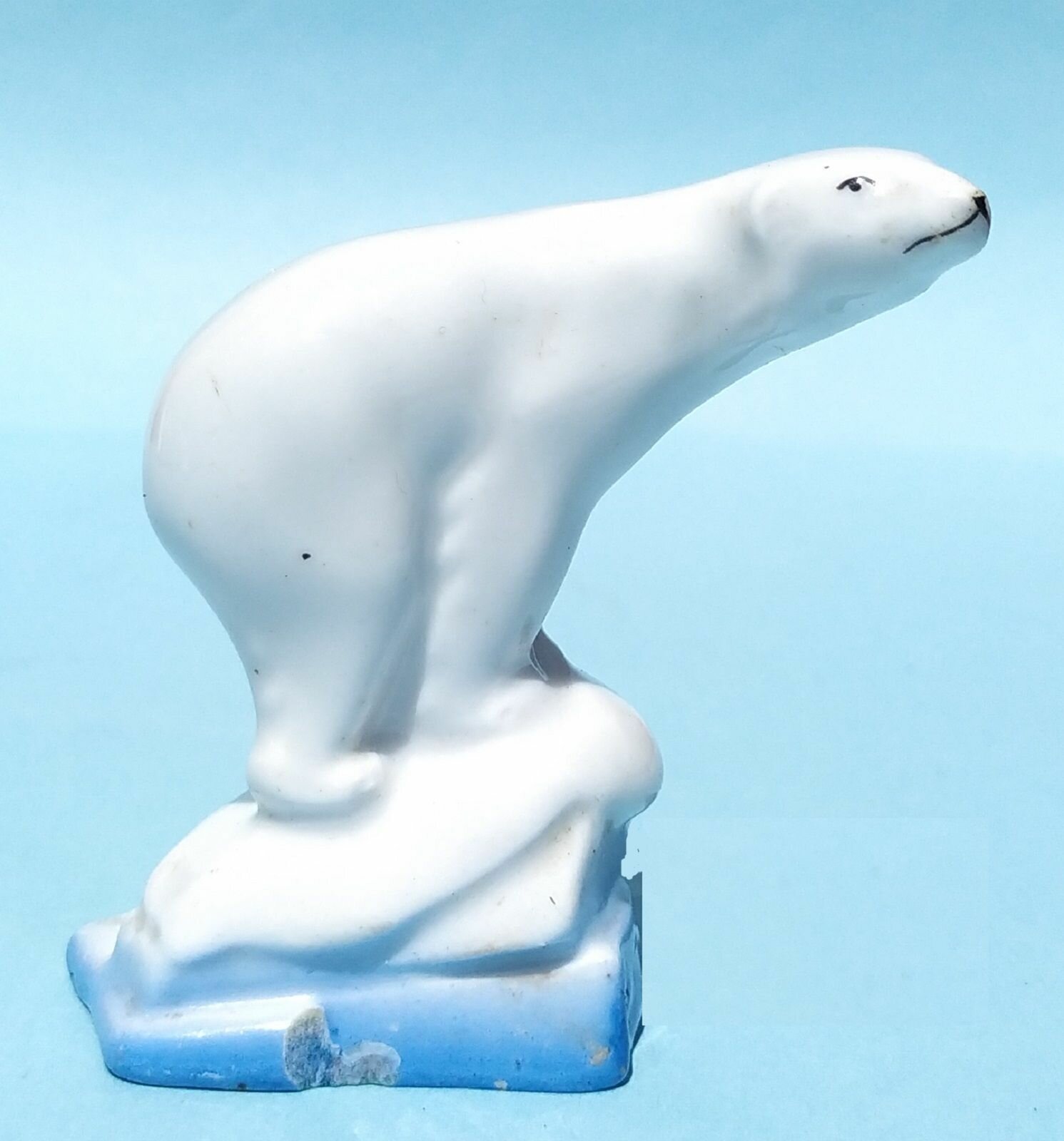 Полярный медведь на льдине ЛФЗ