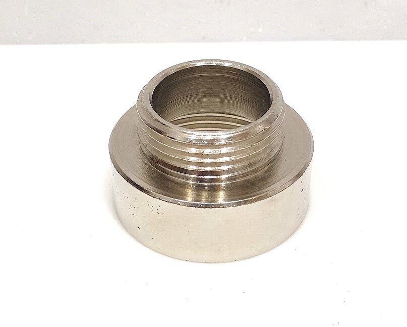 Футорка-переходник 1,1/4"внутрен. х 1"наружная резьба General Fittings