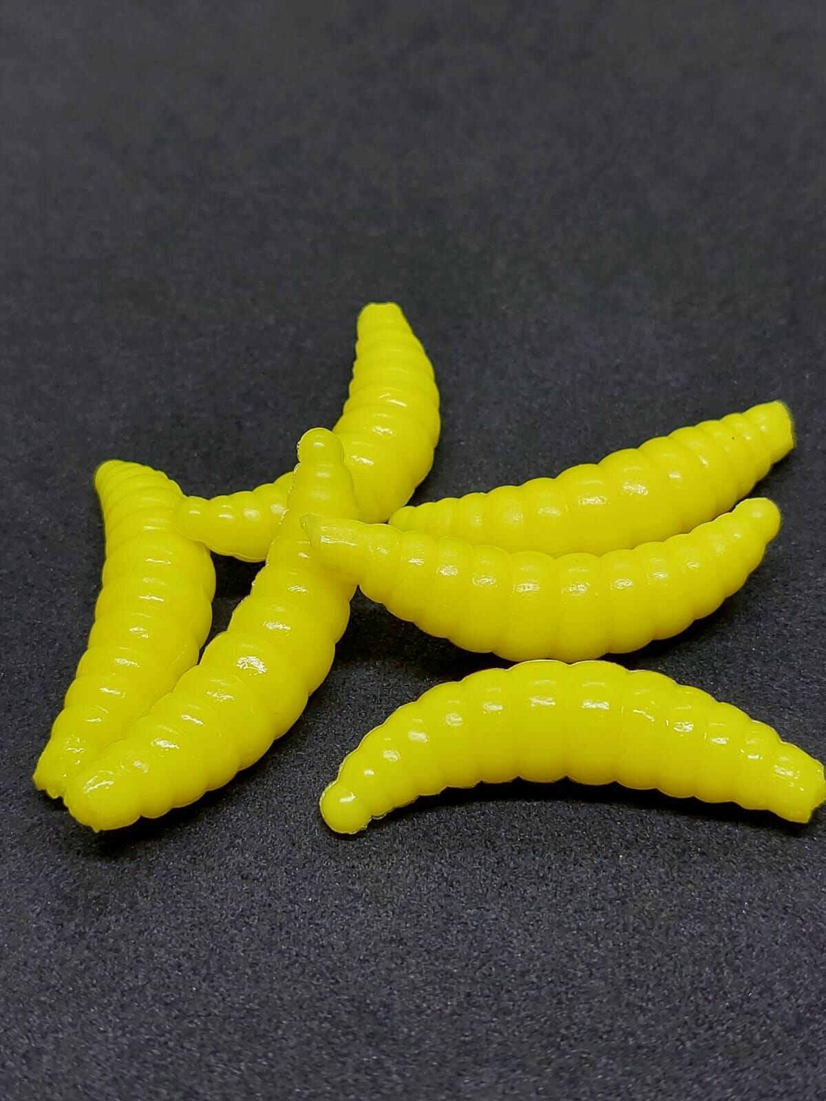 Форелевая приманка Big Maggot. 48 мм. Жёлтый