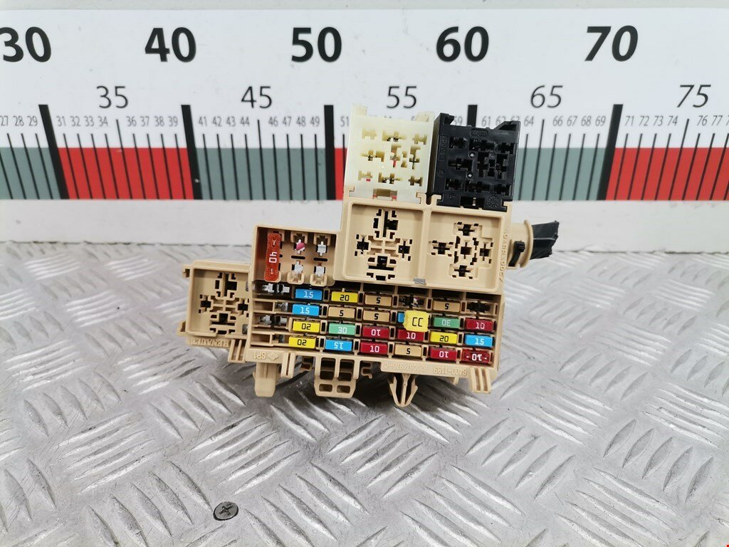 Блок предохранителей Renault Kangoo 2 (W/FW) 8200574970 арт. 1925917