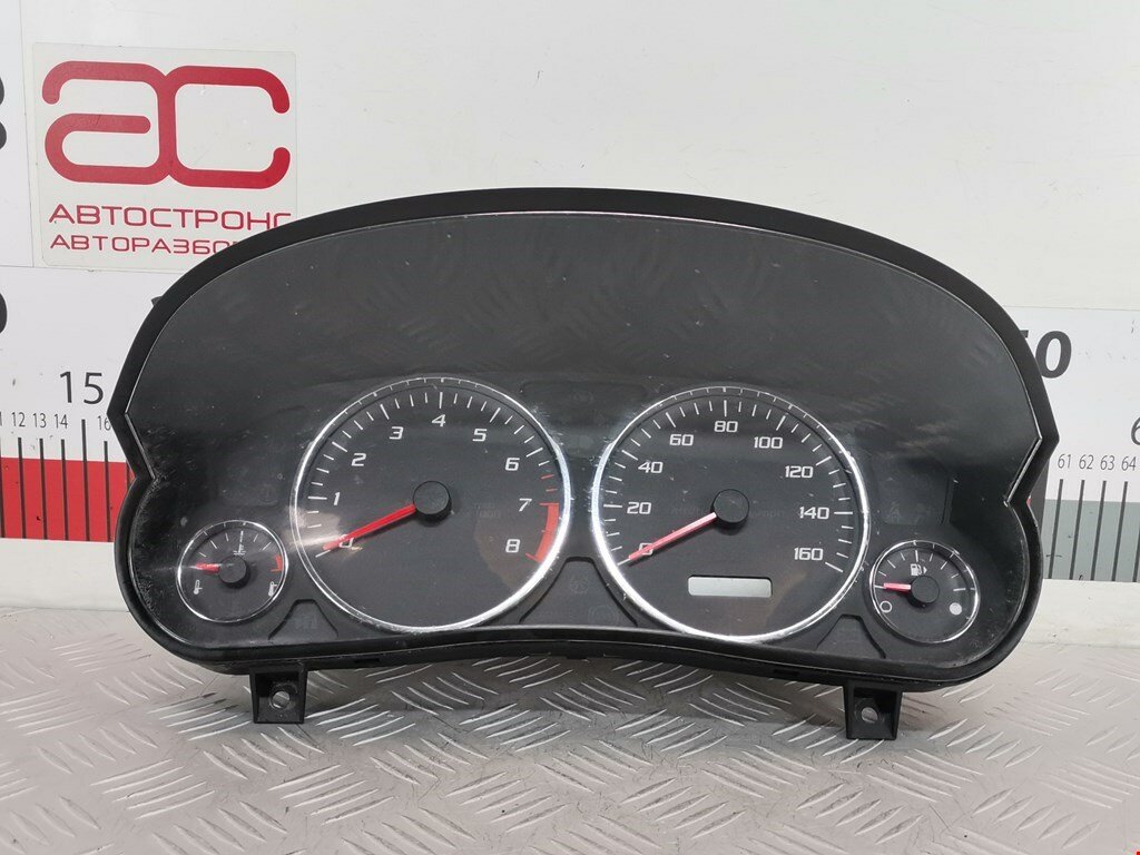 Панель приборная (щиток приборов) Cadillac CTS 1 15284100 арт. 1471007