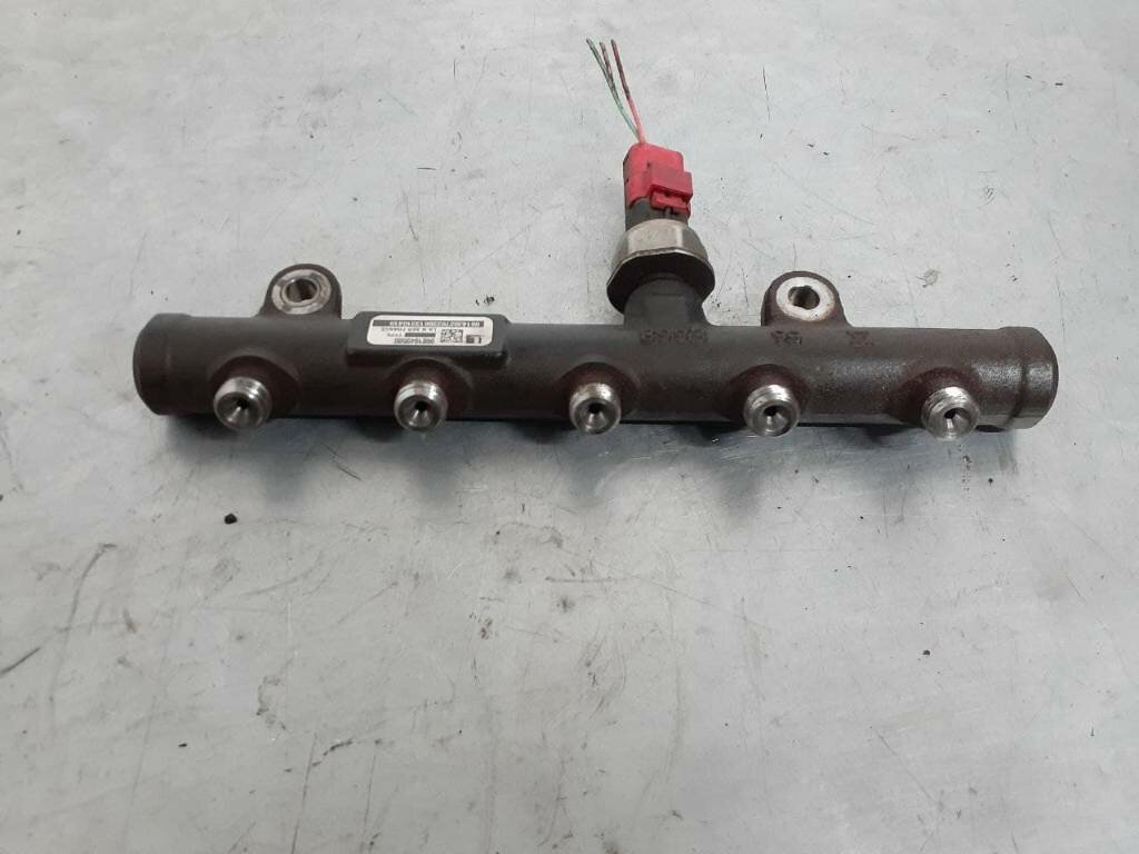 Клапан ТНВД Citroen C5 2004 9681649580