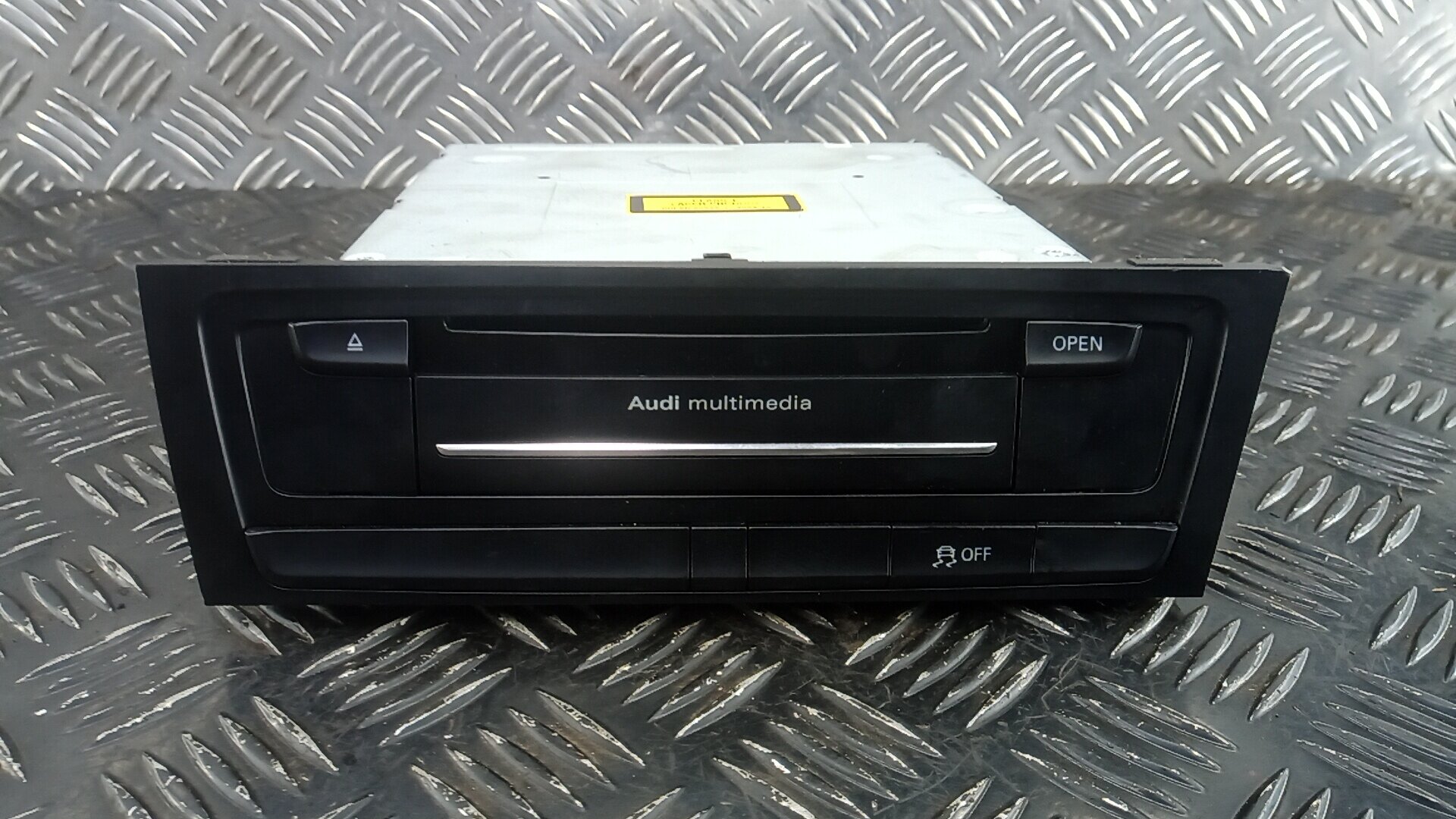 Магнитола AUDI A5 1, Номер 8T2035652G, 8T2035652D