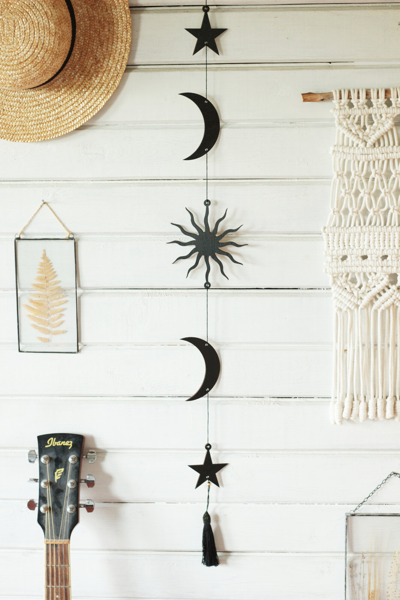 Бохо декор "Луны и звезды' в готическом стиле