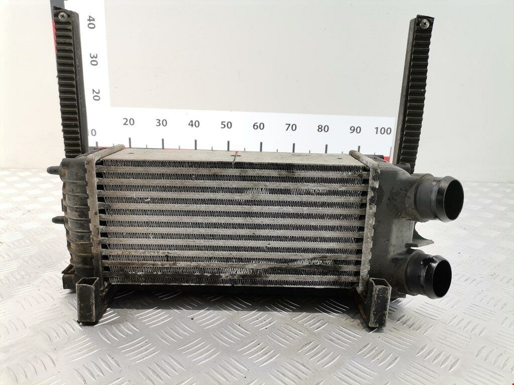 Интеркулер (радиатор интеркулера) Citroen Berlingo 1 0384G5 арт. 1077957