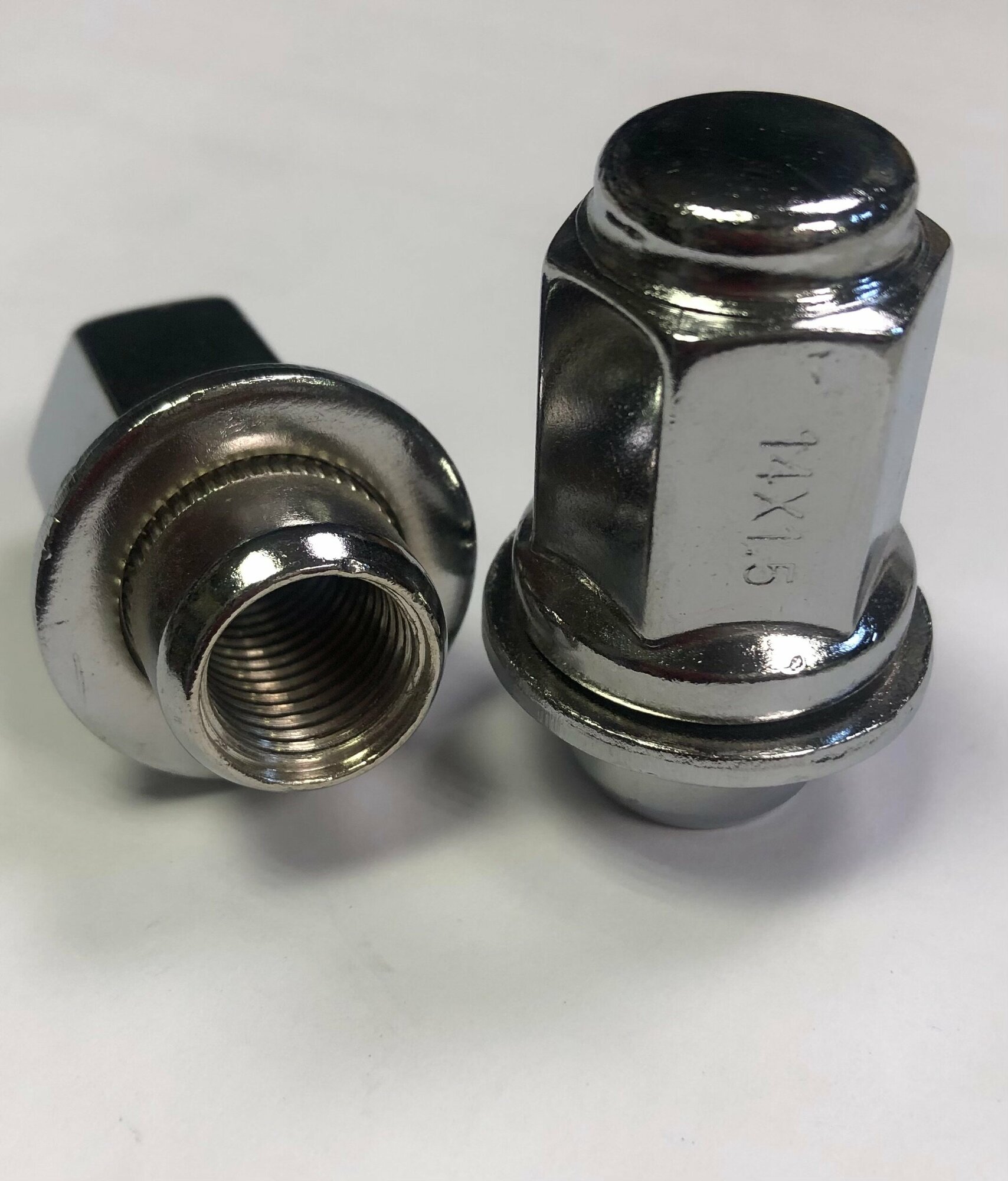 Гайка колесная 2шт в комплекте М14/1.50/46 724848 (плоская ШАЙБА30, С21мм, ЗАГЛУБЛ11мм, ЗАКРЫТАЯ45мм, Toyota LC200, Lexus)