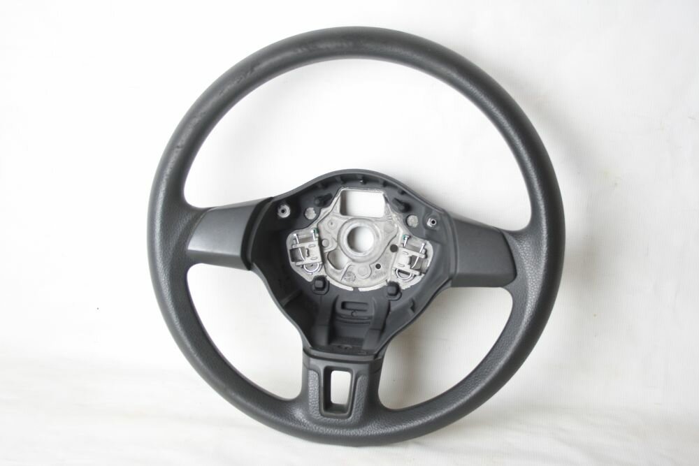 Руль Volkswagen Polo 5 6R0419091D 81U