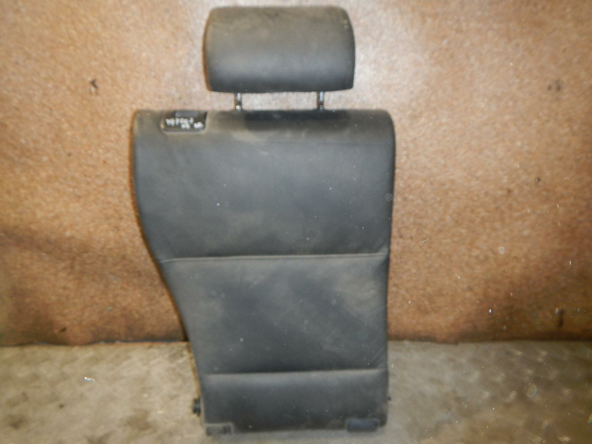 Б/У Спинка сиденья, BMW (БМВ)-X5 (E53) (99-06) BMW X5 (E53) (99-06) правое, кожа Грязное. 497207 BMW арт. 52207962174