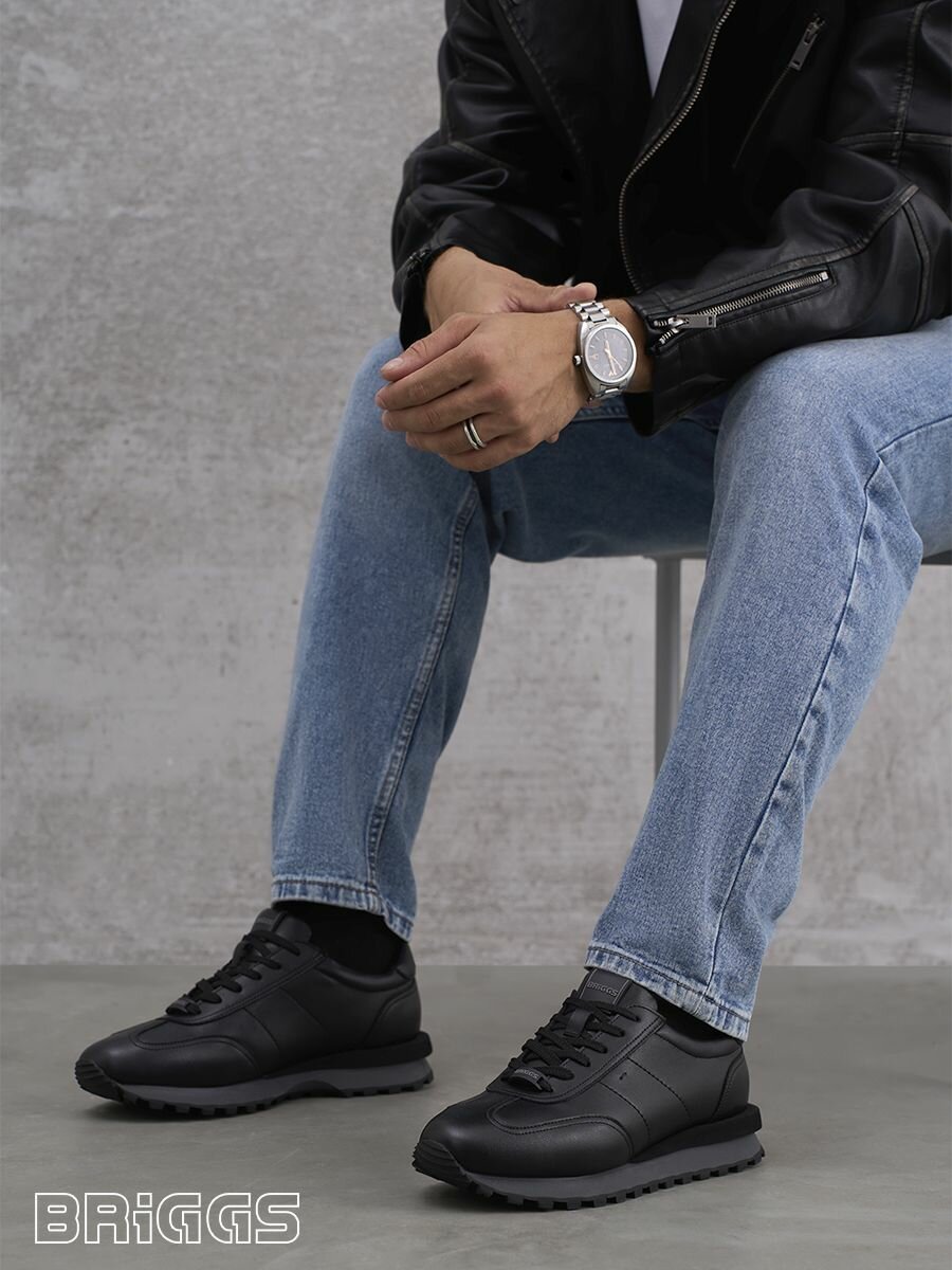 Кроссовки Осень-зима 2024