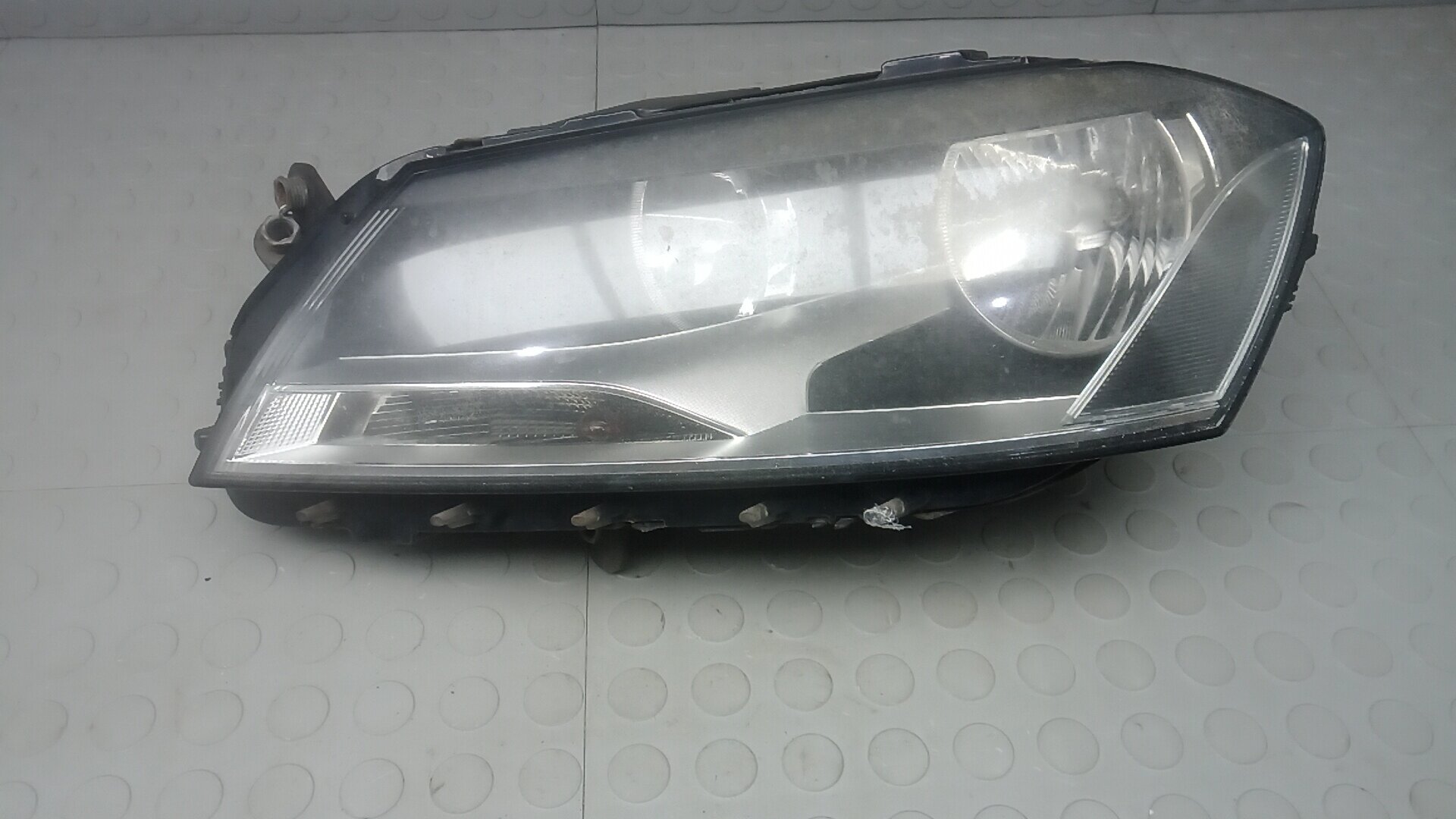 Фара левая VOLKSWAGEN PASSAT B7, Номер 3AC941005