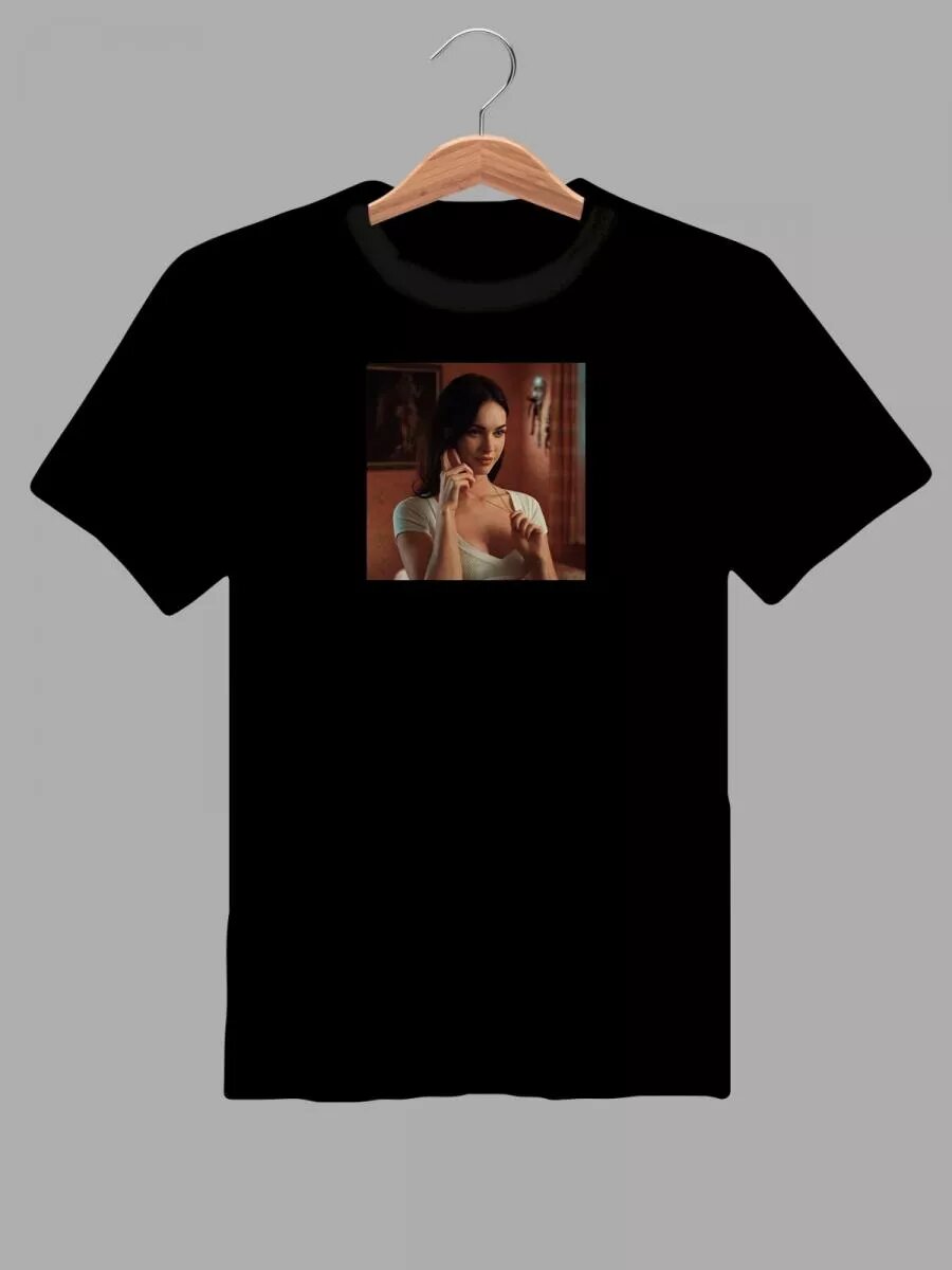 Футболка Меган Фокс