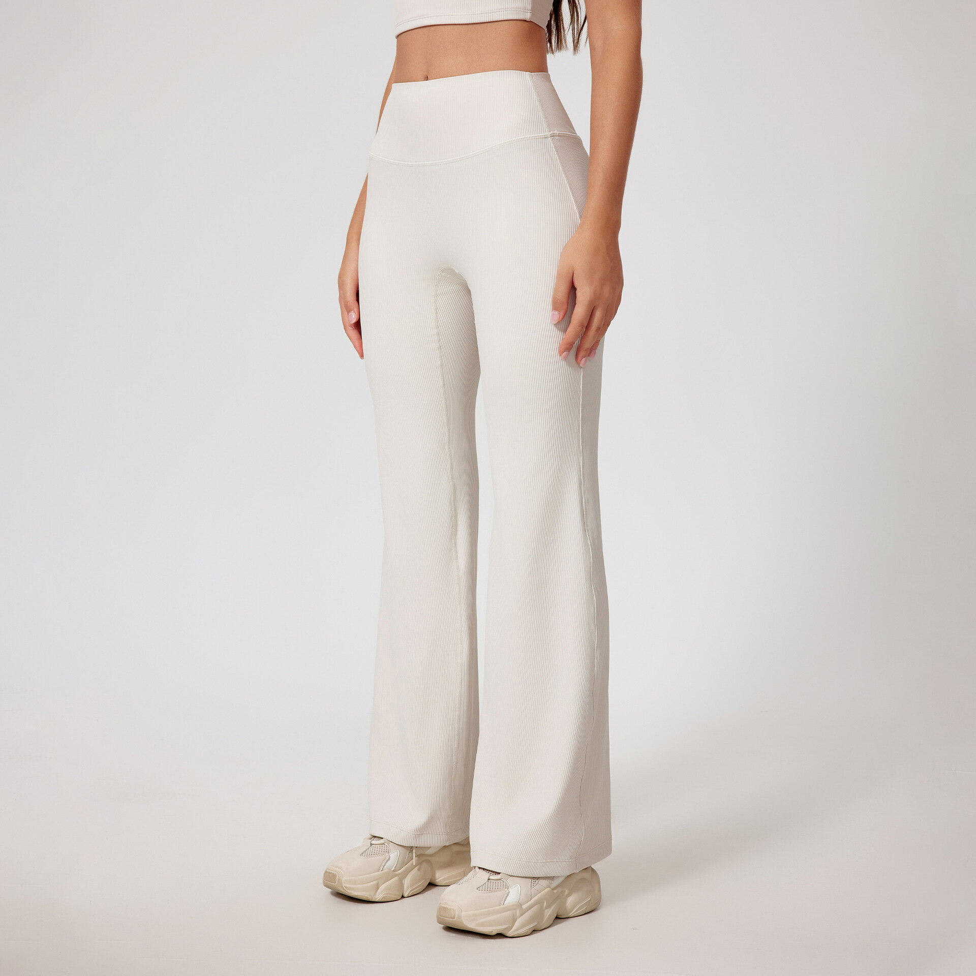 Брюки спортивные