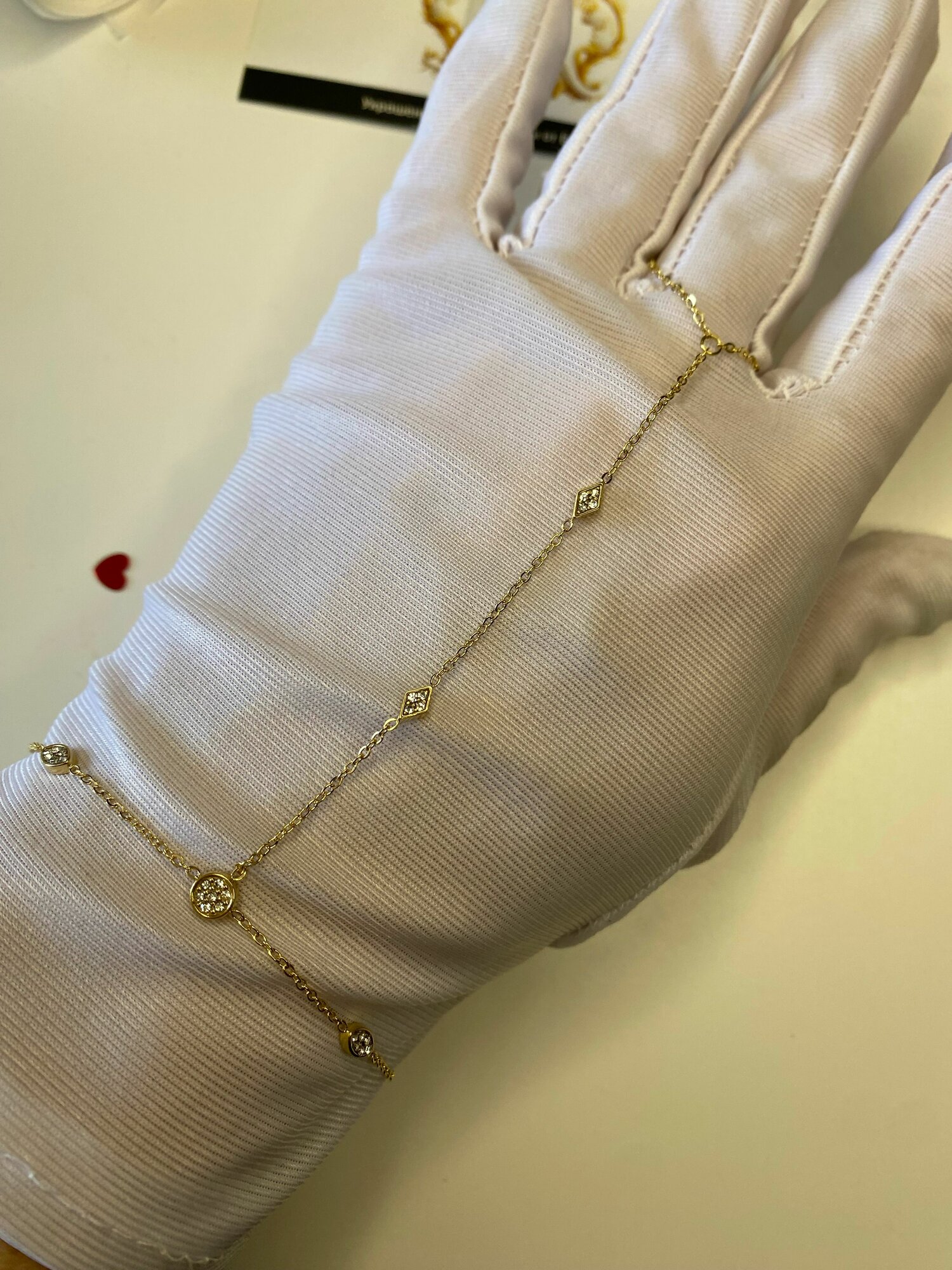 Слейв-браслет, фианит