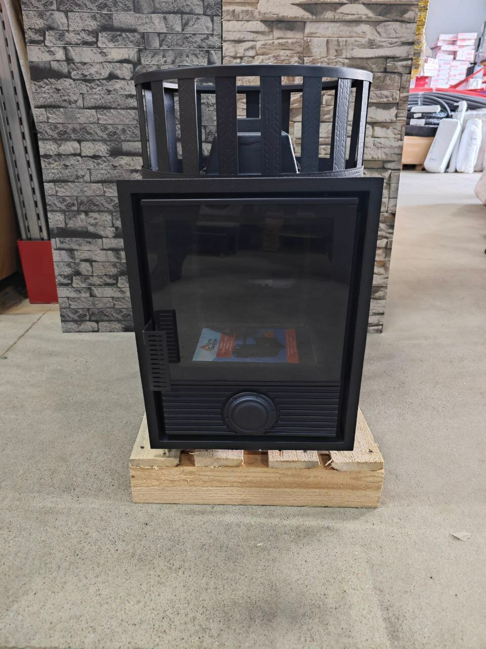 Печь-камин Воевода 15 Сетчатый кожух (дверка Д1)