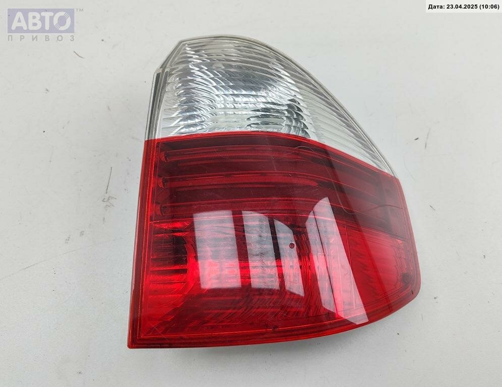 Фонарь задний правый BMW X3 E83 (2003-2010)