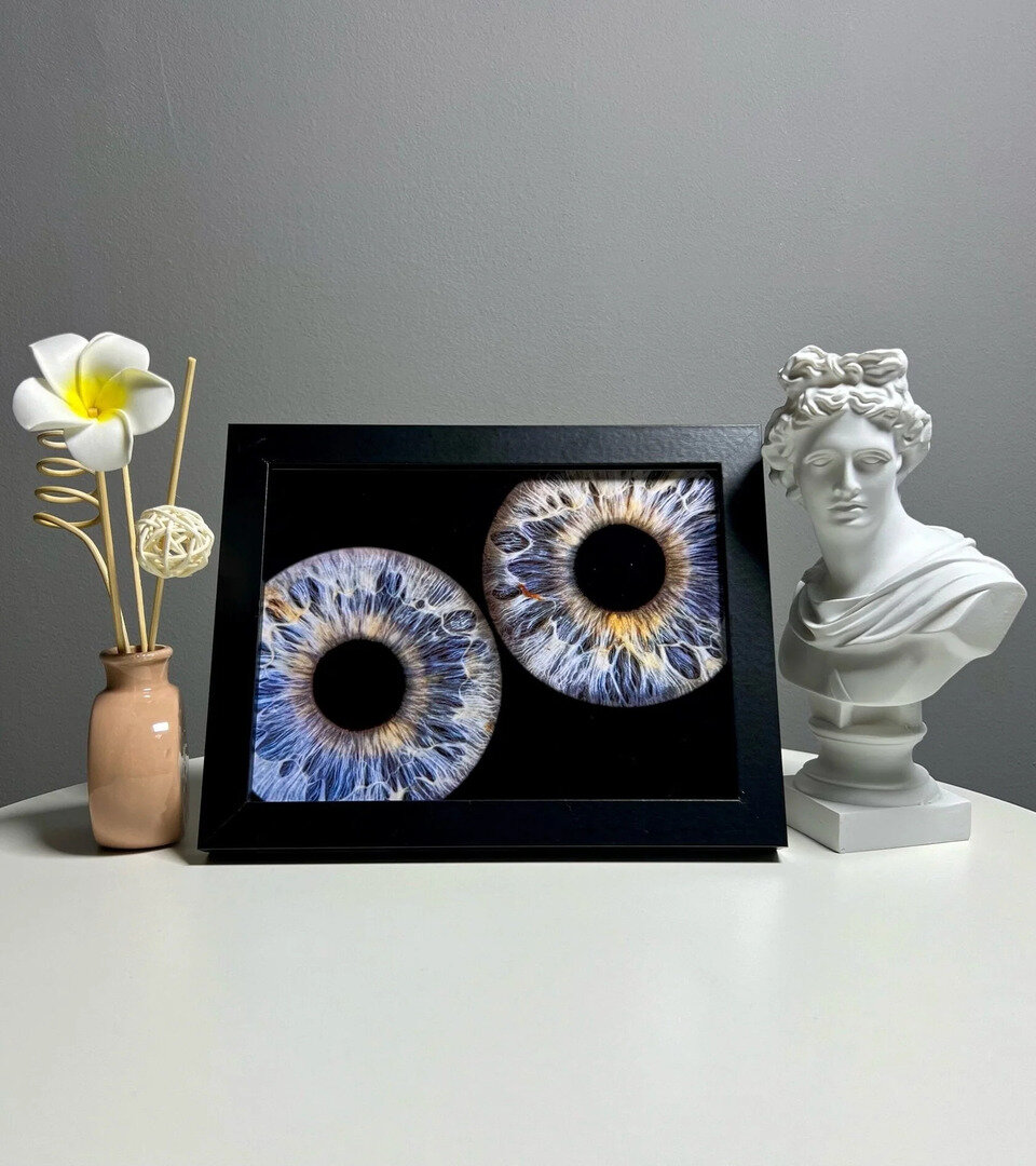 Подарочный сертификат «Парное фото радужки глаз в Балашихе» (Формат № 5, От 1 до 2 чел.)