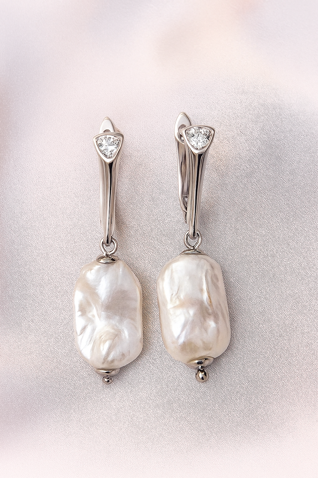 Серьги с подвесками, жемчуг барочный, фианит