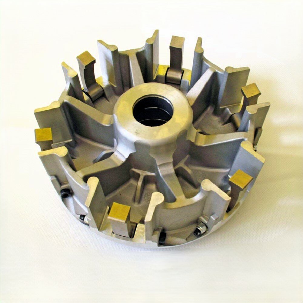 Половина ведущего шкива вариатора подвижная, в сборе