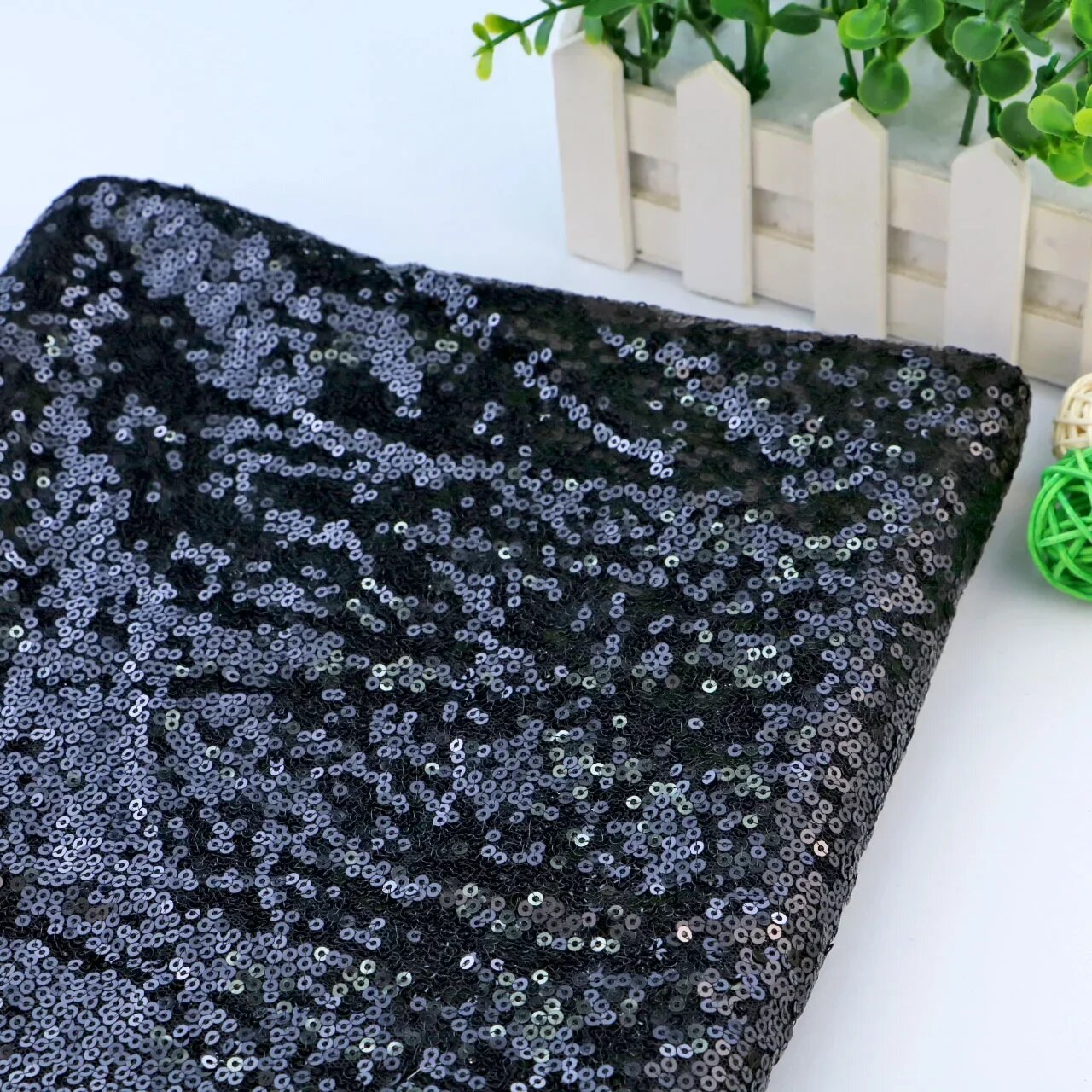 Многоцветная сверкающая сетчатая ткань с блестками, полиэстер/акрил Черный, 1 meter, 1