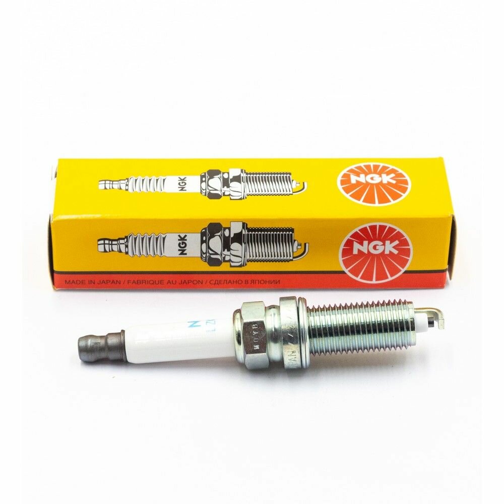 Свеча зажигания LZKAR7A NGK 6799