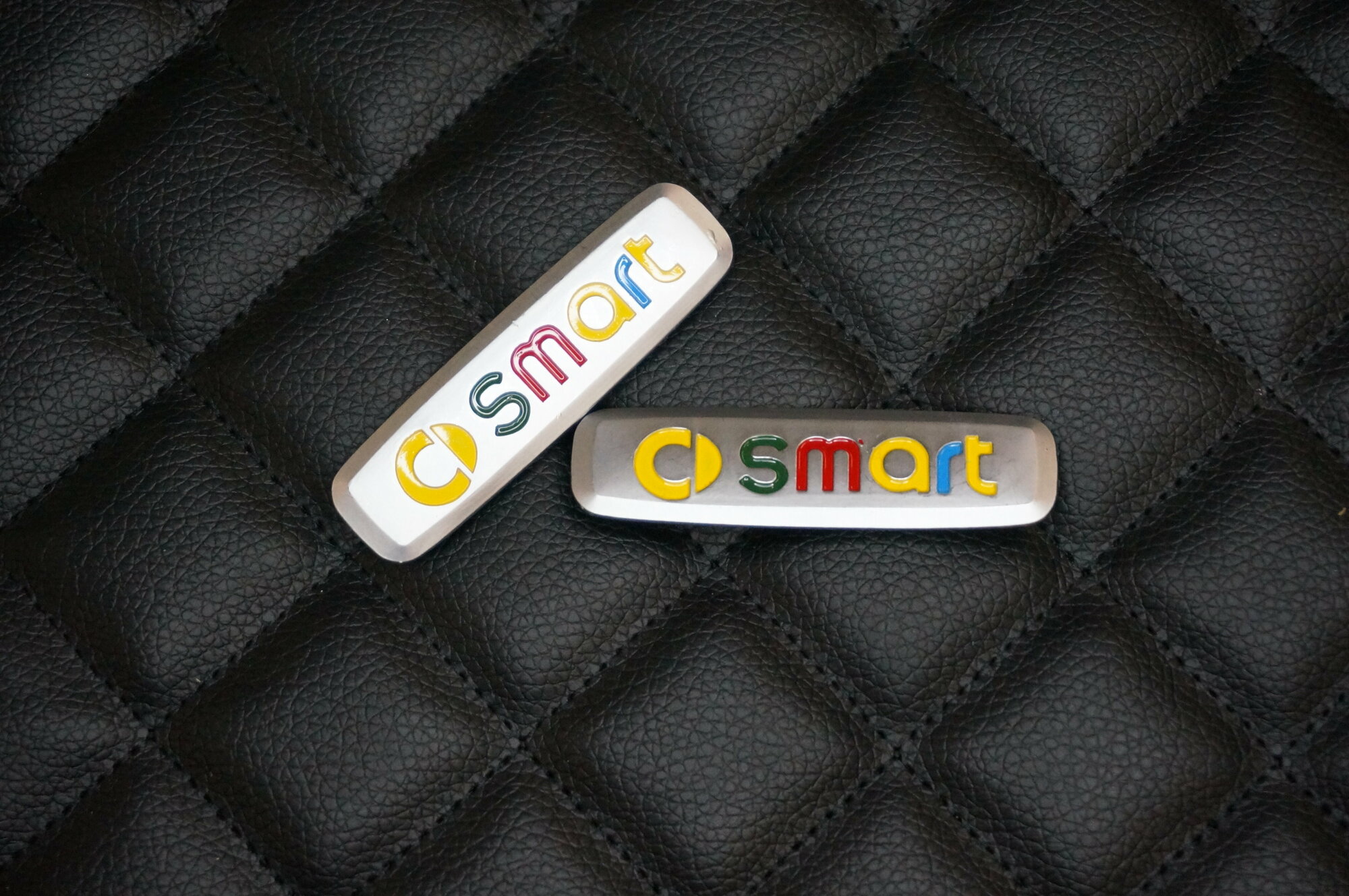 Логотип (шильдик) на автомобильный коврик с маркой автомобиля Smart / Смарт