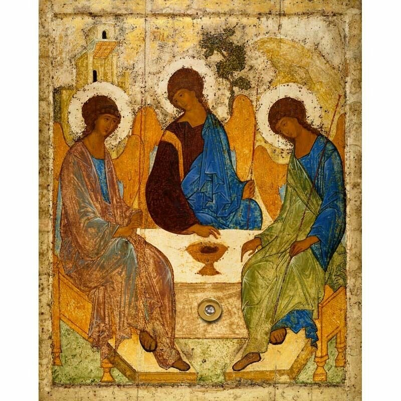 Святая Троица. Воспроизведение иконы Андрея Рублева с мощевиком.