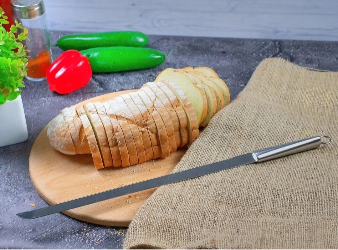 Нож для бисквита и хлеба с крупными зубцами, длина лезвия 35 см