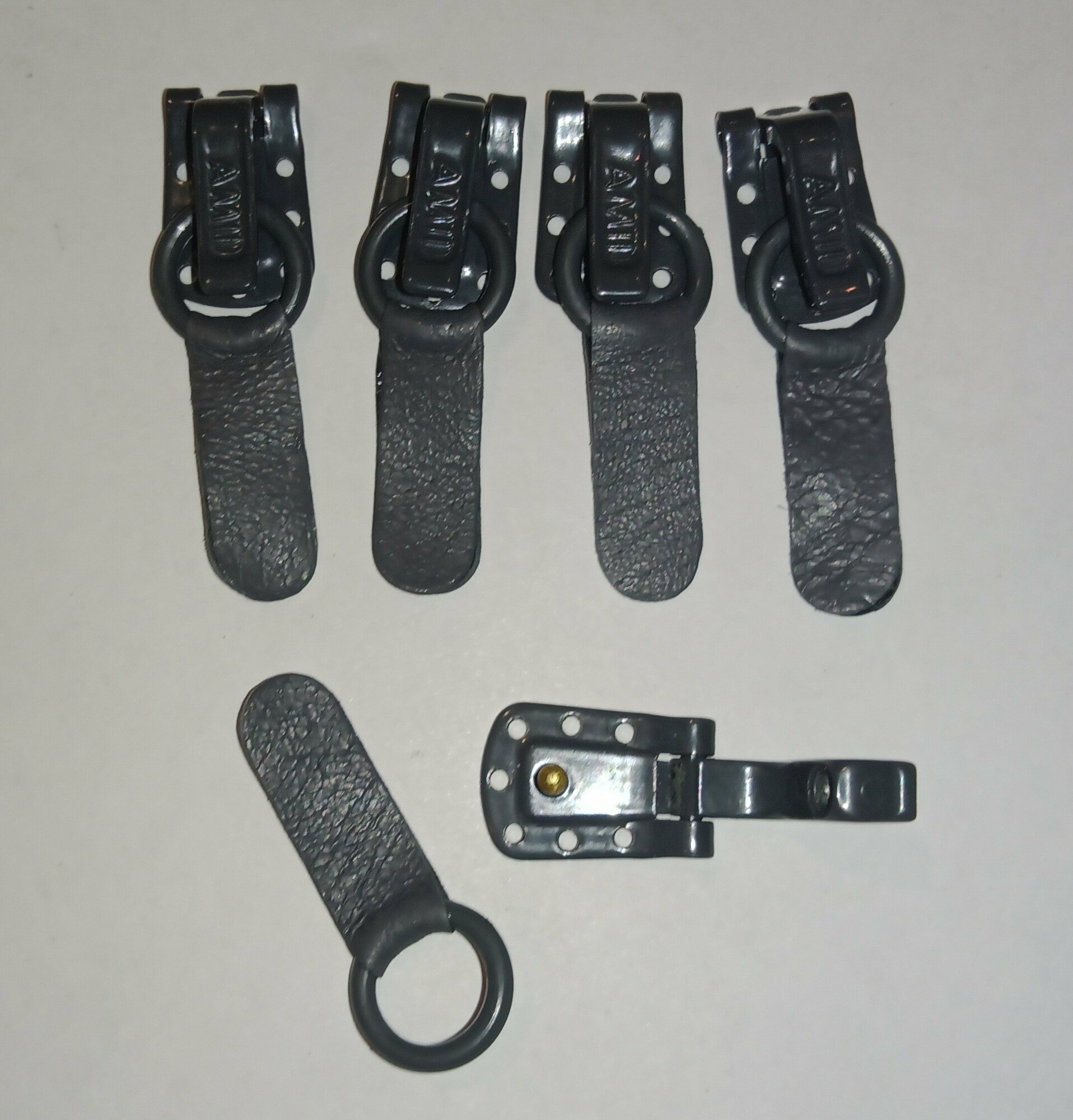 Набор шубных крючков серого цвета 5 шт/уп