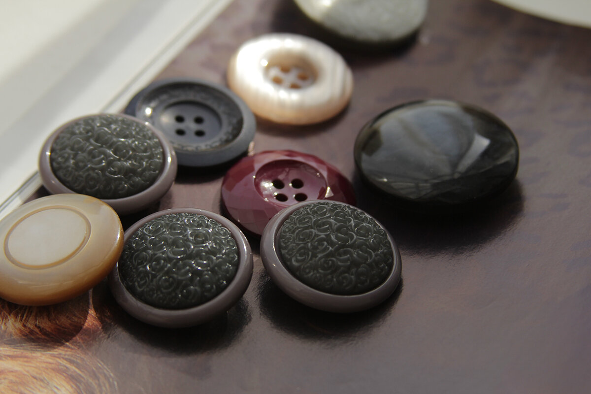 Gamma пуговица пальтовая/шубная DX 0050-OG15 40 (25 мм) для изделий из ткани пальтовой и меха цвет № D820 красный