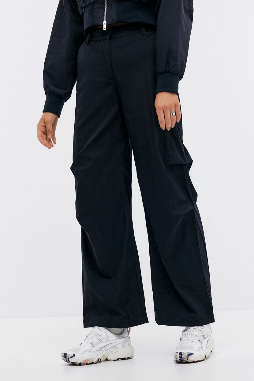 Брюки клеш B2924021