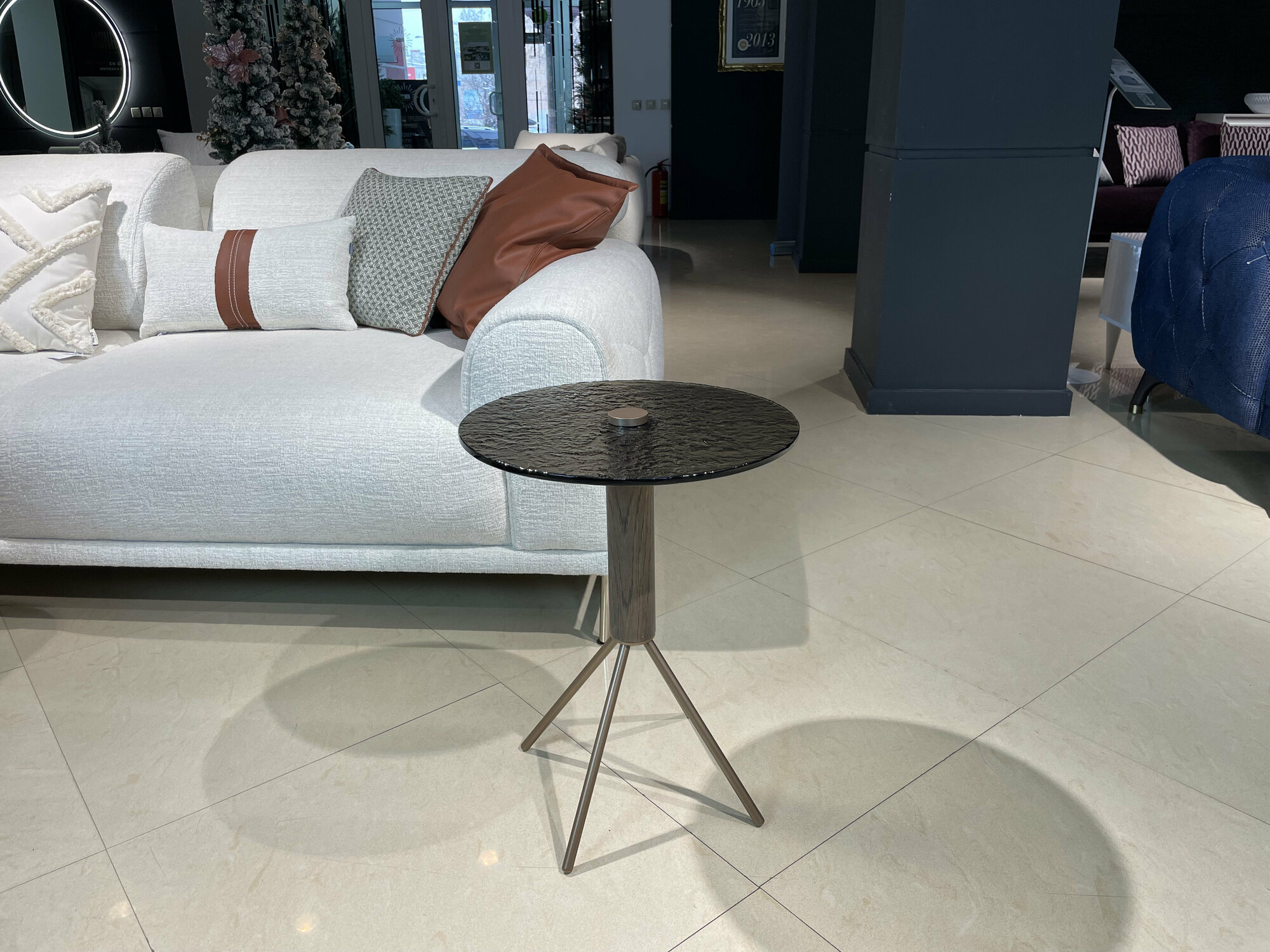 Журнальный столик Homage Jelly, стекло, коричневый, 42х42х55 см