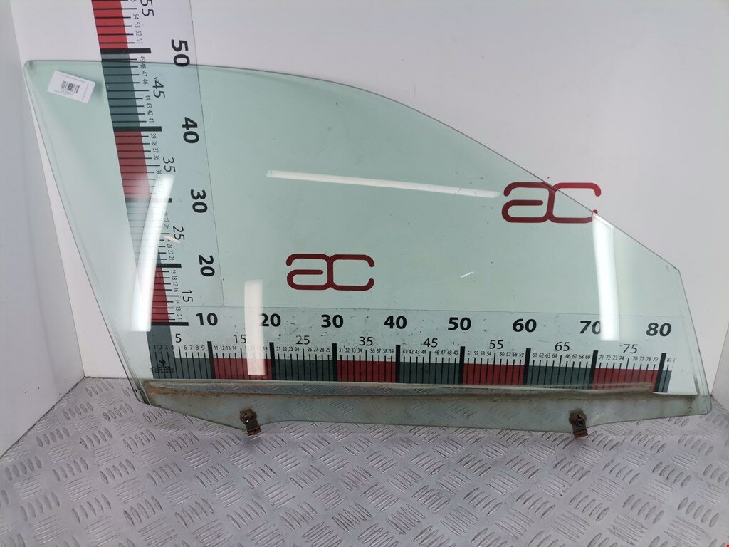 Стекло двери передней правой BMW 3-Series (E46) 51338196026 арт. 2136902