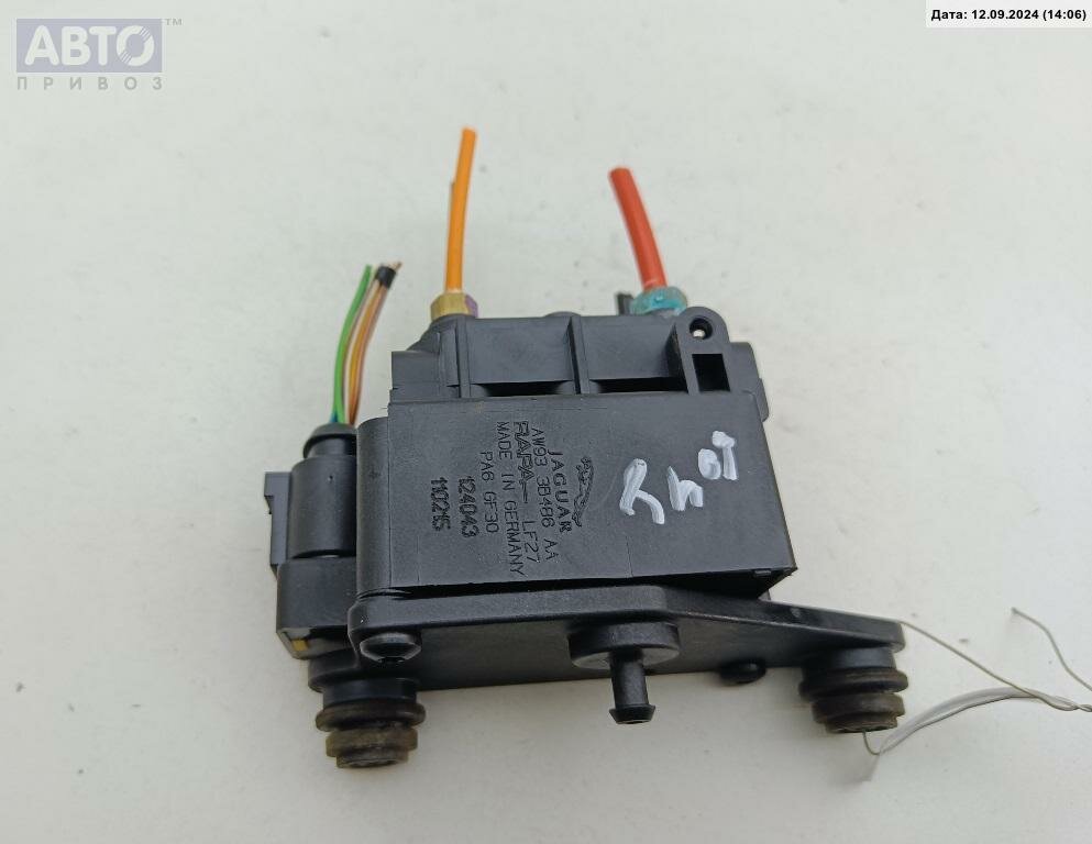 Блок управления пневмоподвеской Jaguar XJ