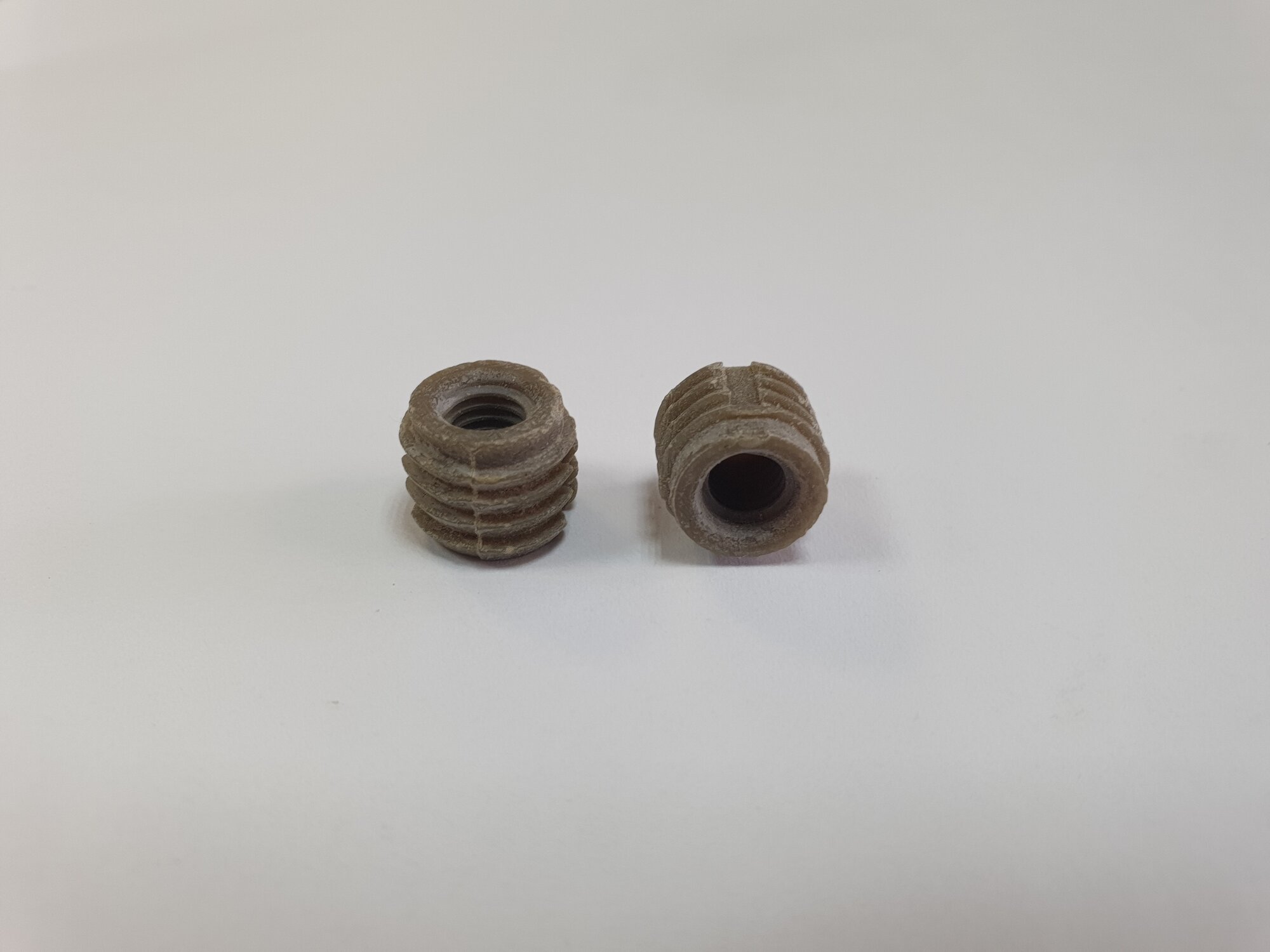 Втулка мебельная пластиковая М 6, 100шт.