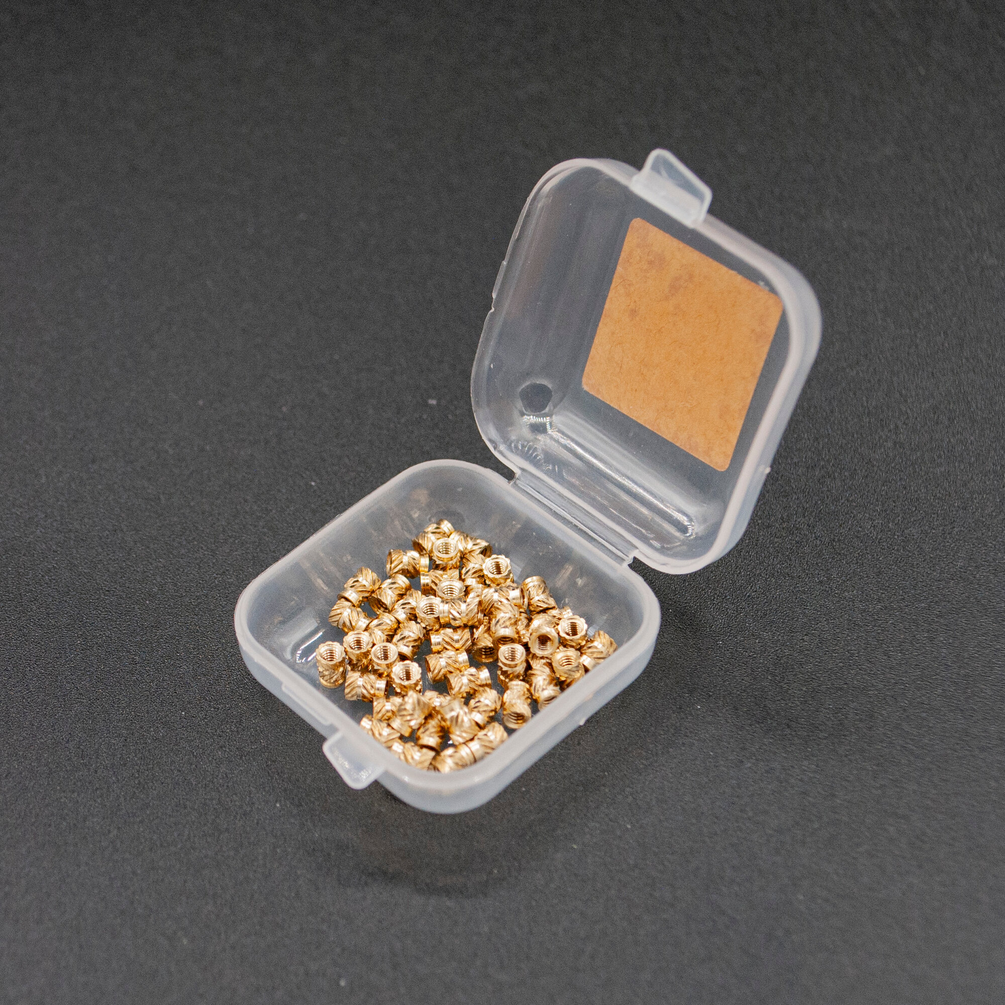 Втулка резьбовая латунная закладная, вплавляемая М2х4х3 (10 штук)