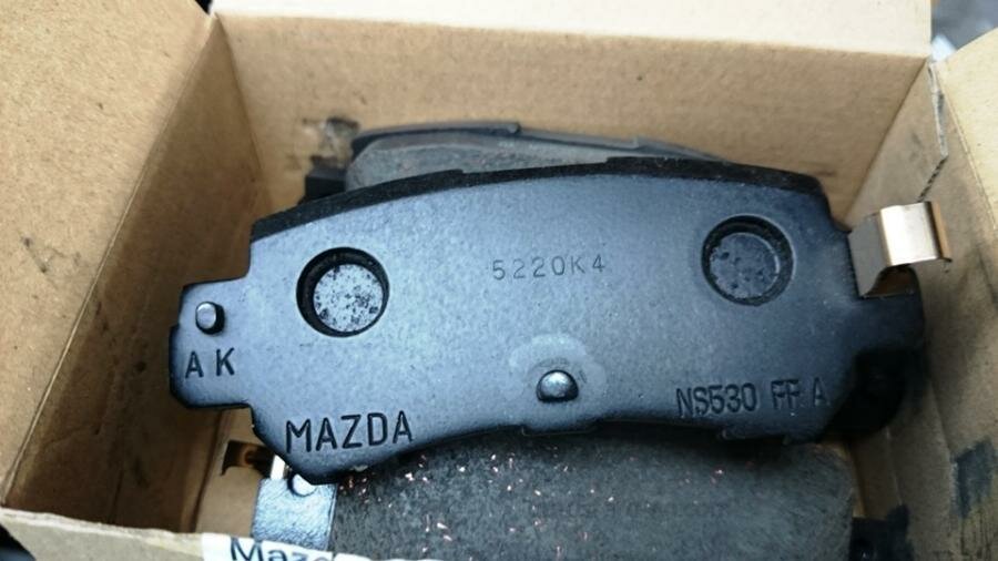 MAZDA K0Y12648ZC задние тормозные колодки