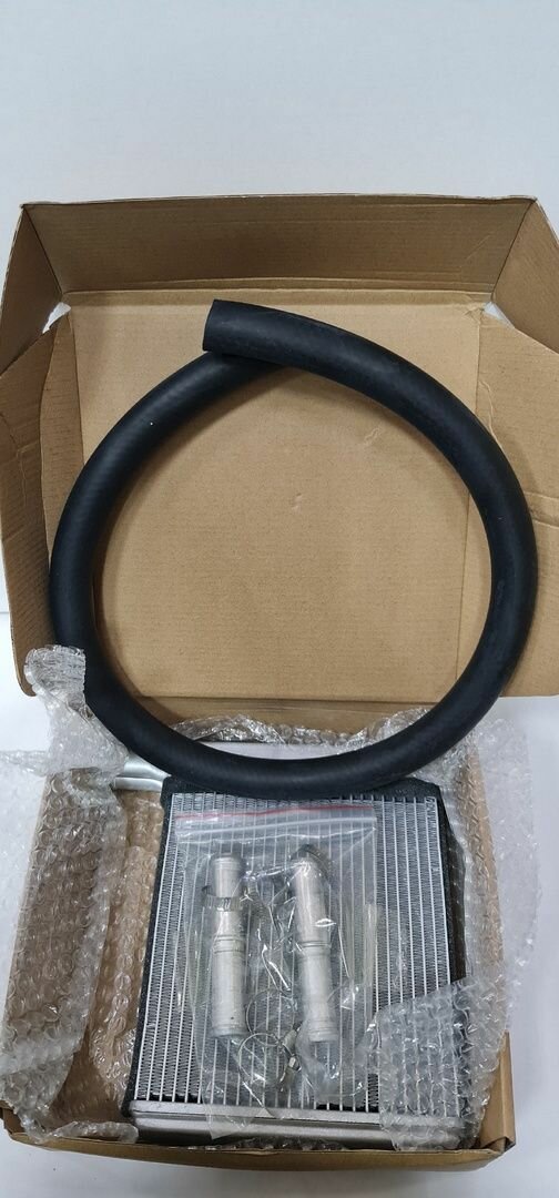 Радиатор печки Форд Фокус 2. Радиатор отопителя Ford Focus 2