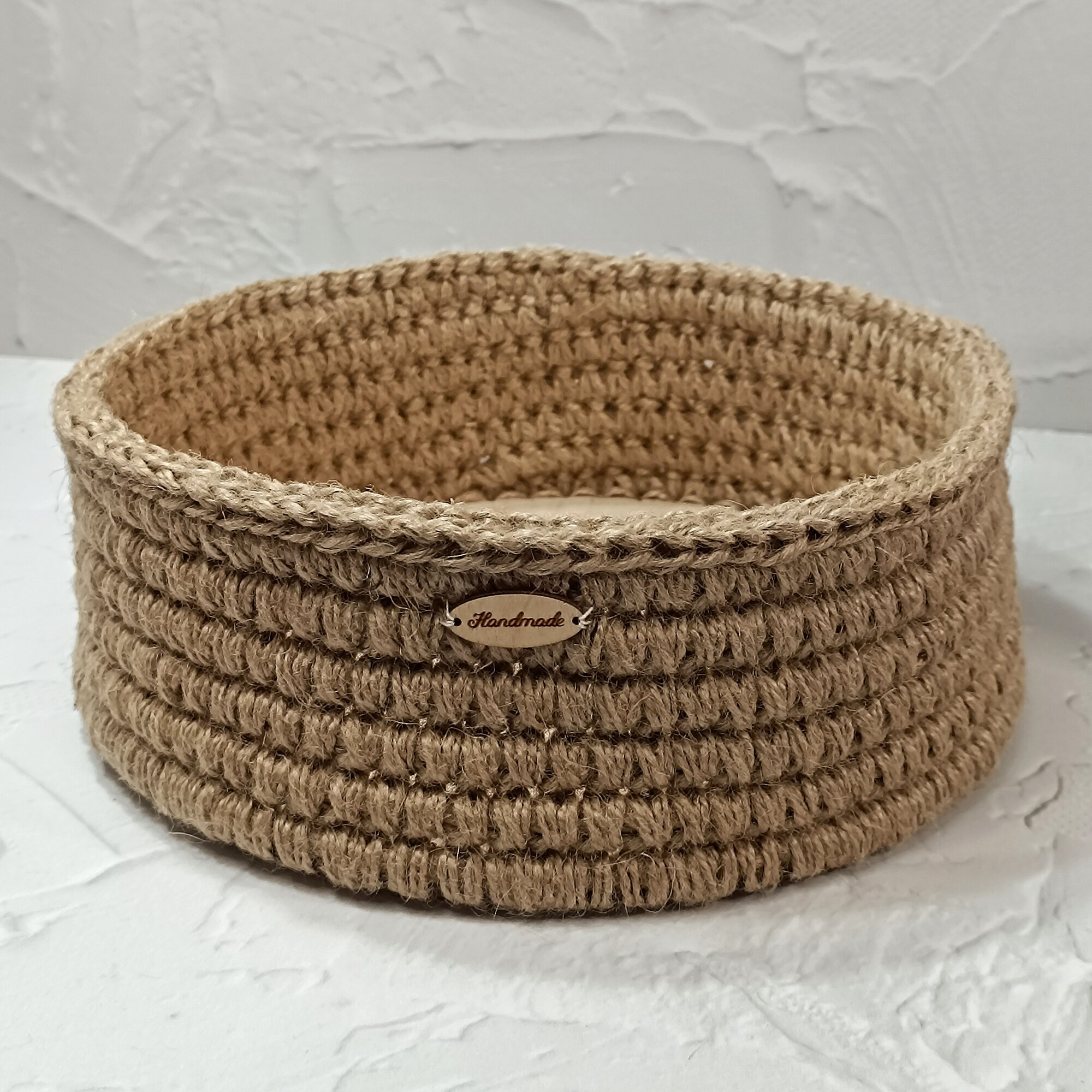 Круглая большая интерьерная корзинка из джута для хранения мелочей 25 см, ручная работа