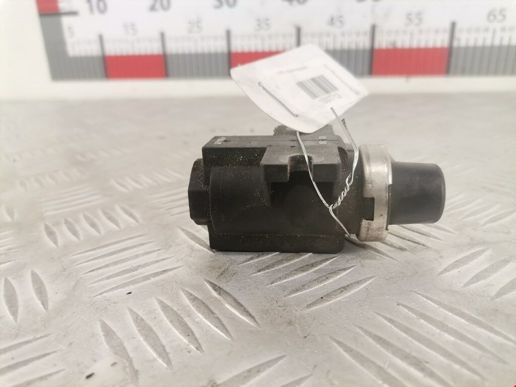 Преобразователь давления (соленоид наддува/EGR) Mazda 2 DY Y4012034X арт. 1507712