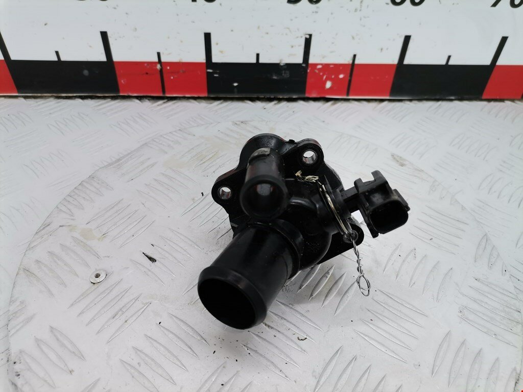 Корпус термостата Ford Mondeo 3 1358178 арт. 1575099