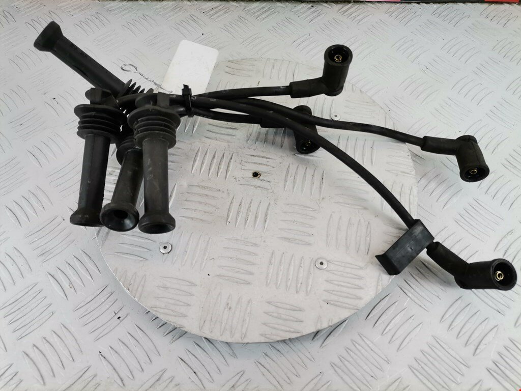 Провод высоковольтный (комплект) Ford Focus 1 1335374 арт. 1505739