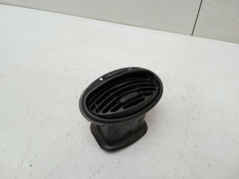 Б/У Форд Фокус 1 Дефлектор воздушный Ford Focus 2002 1, DAW 160115 FORD арт. 98AB19893AKW, 98AB19893